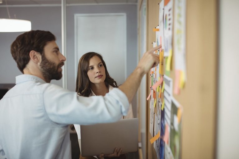 Dicas para se destacar no trabalho e obter sucesso - Blog | Escola São ...